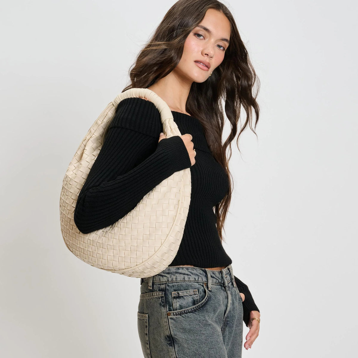 Cassandra Hobo Bag - Ivory – GRAND AND MERCER